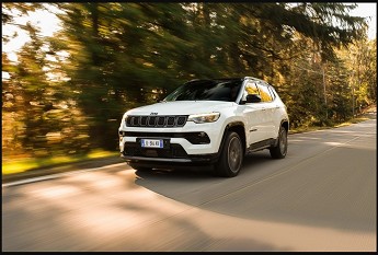 Prezzi, versioni e allestimenti ufficiali della Jeep Compass My24 in ...