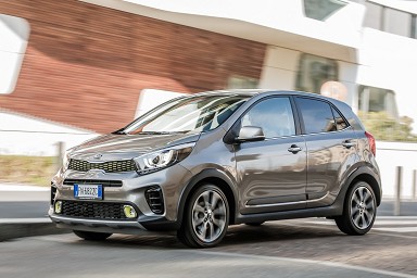 Kia Picanto X-Line 2023: interni, colori e prezzo