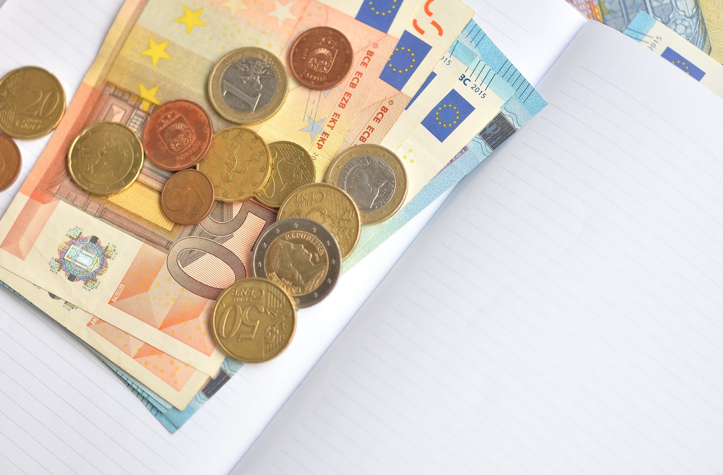 Di quanto aumenta uno stipendio tra i 1000-1500 euro nel 2025 con ...