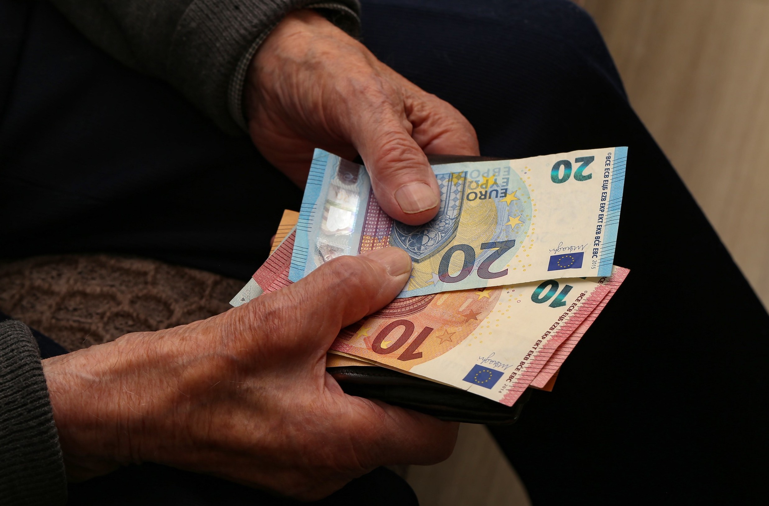 1300 In Euro