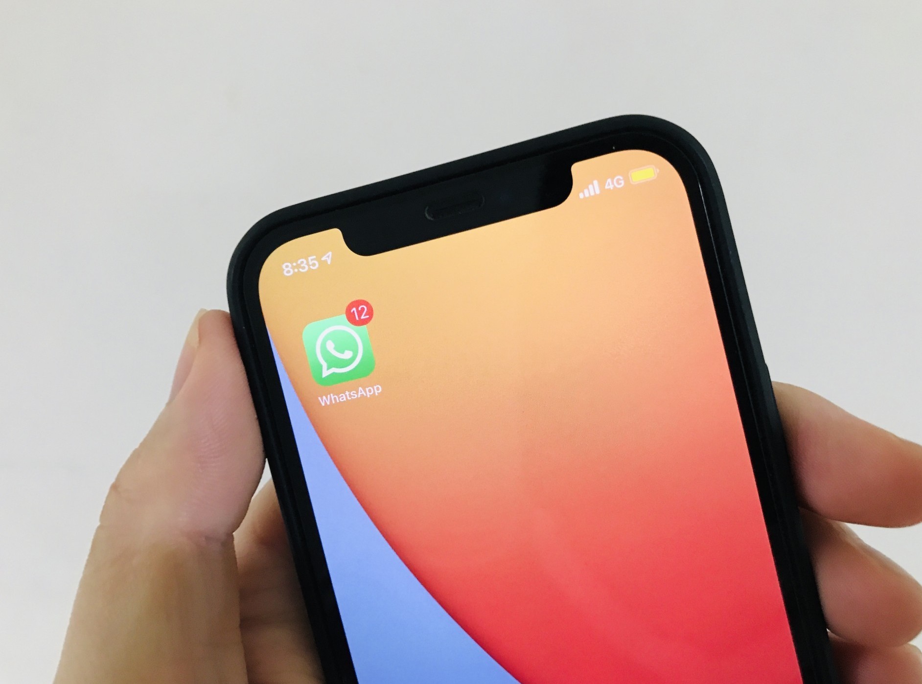 La nuova truffa del Money Muling su WhatsApp, le storie di chi ci è ...