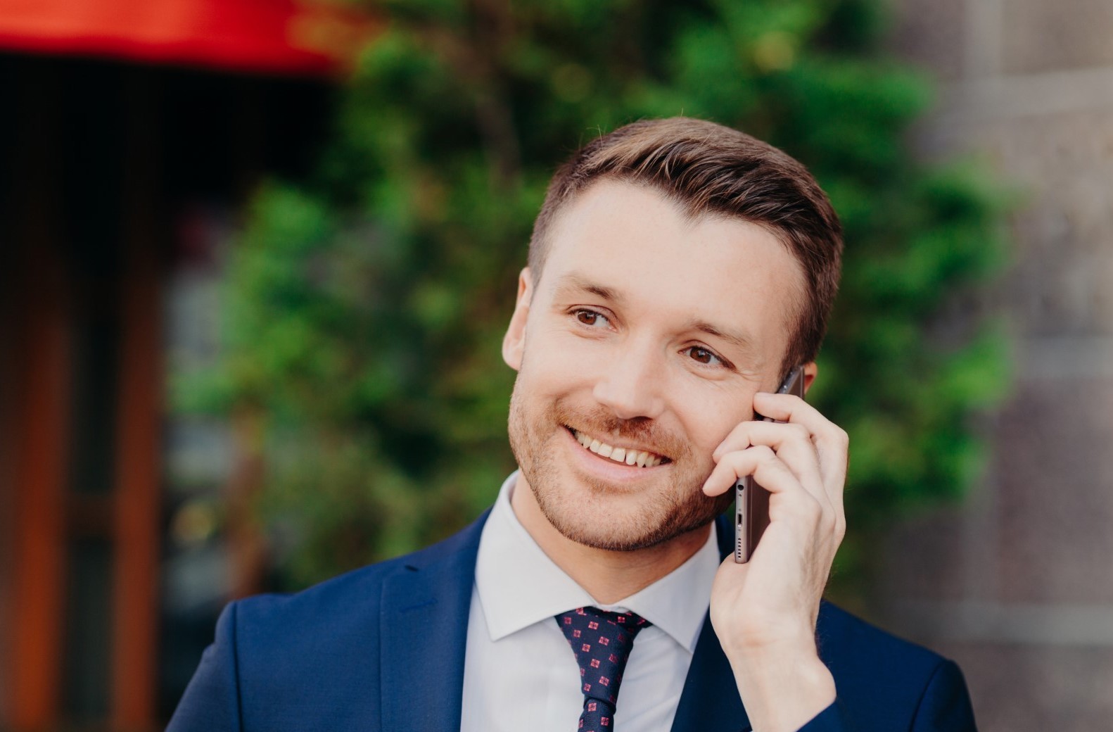Come ti trovi con il tuo operatore di cellulare? Confronta la tua ...