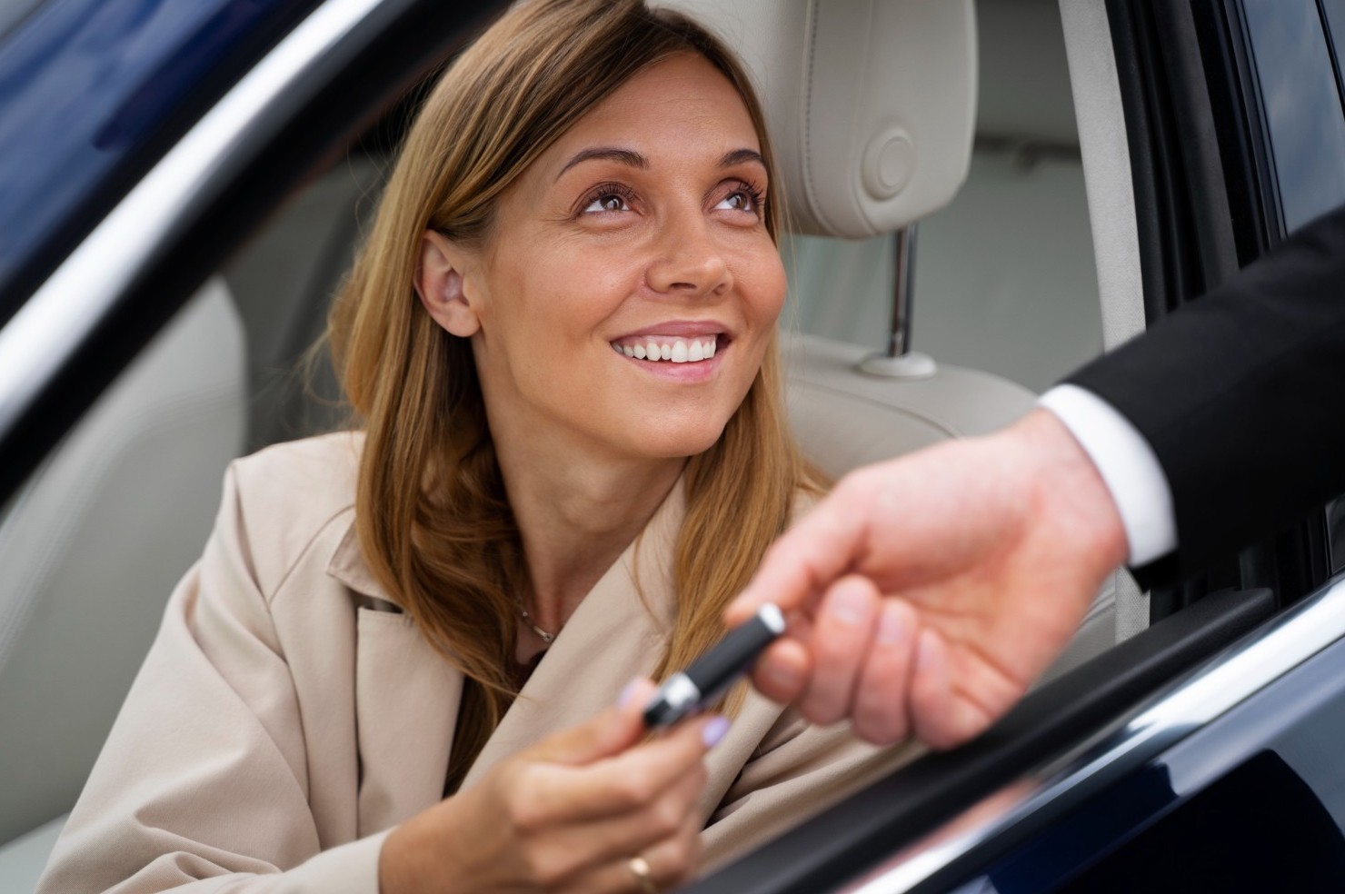 Perché il noleggio a lungo termine ora è il modo preferito per avere un'auto? I vantaggi, ma ...