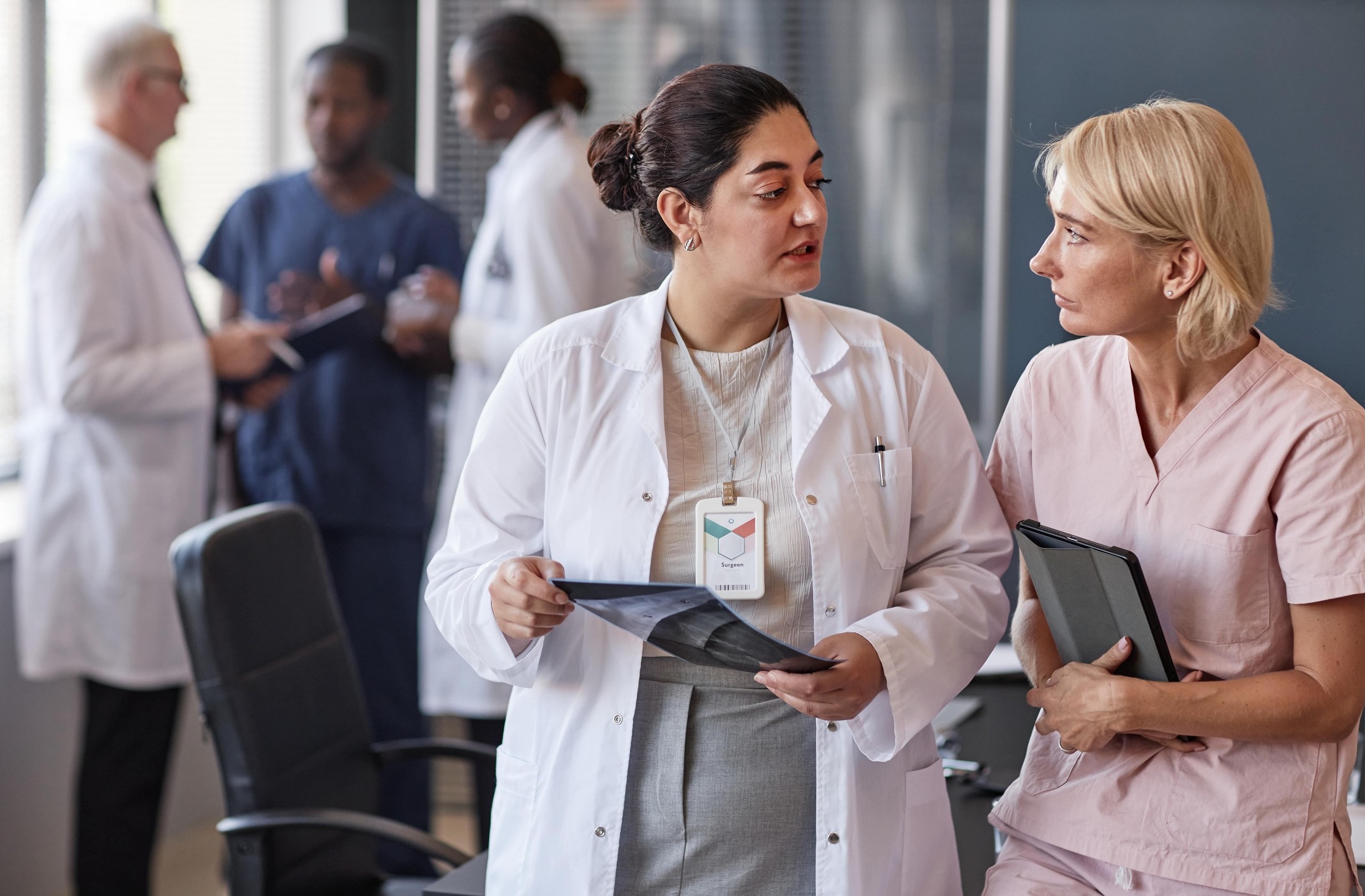 Rinnovo contratto sanità CCNL 2022-2024, su cosa si discute. Accordo ...